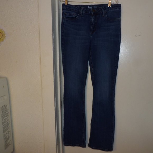Lee | Jeans | Lee Midrise Regular Fit Boot Cut Jeans Sz 2l | Poshmark